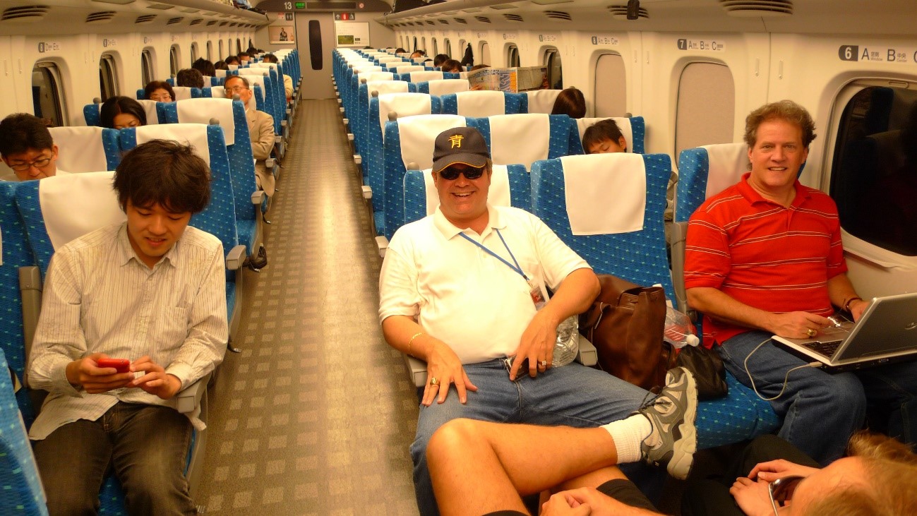 ロジャー（Roger Ross）コーチ兼指揮者に選任 - 英語で歌う、アカペラで歌う！